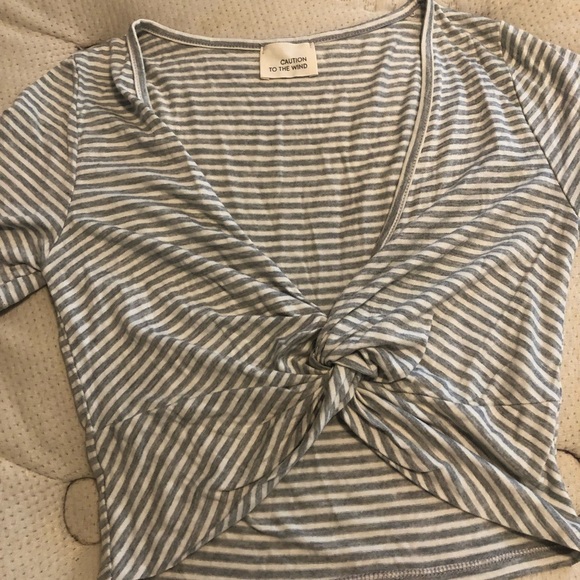 Caution To The Wind | Tops | New Cute Gray Crop Top | Poshmark